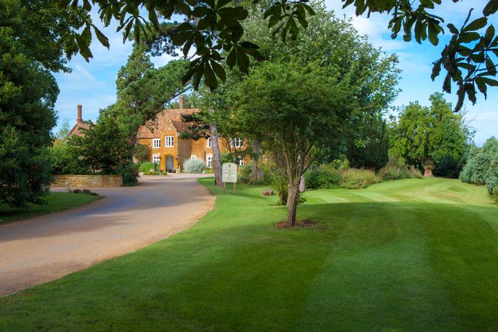 Heacham Manor, Norfolk - Book Golf Breaks & Holidays